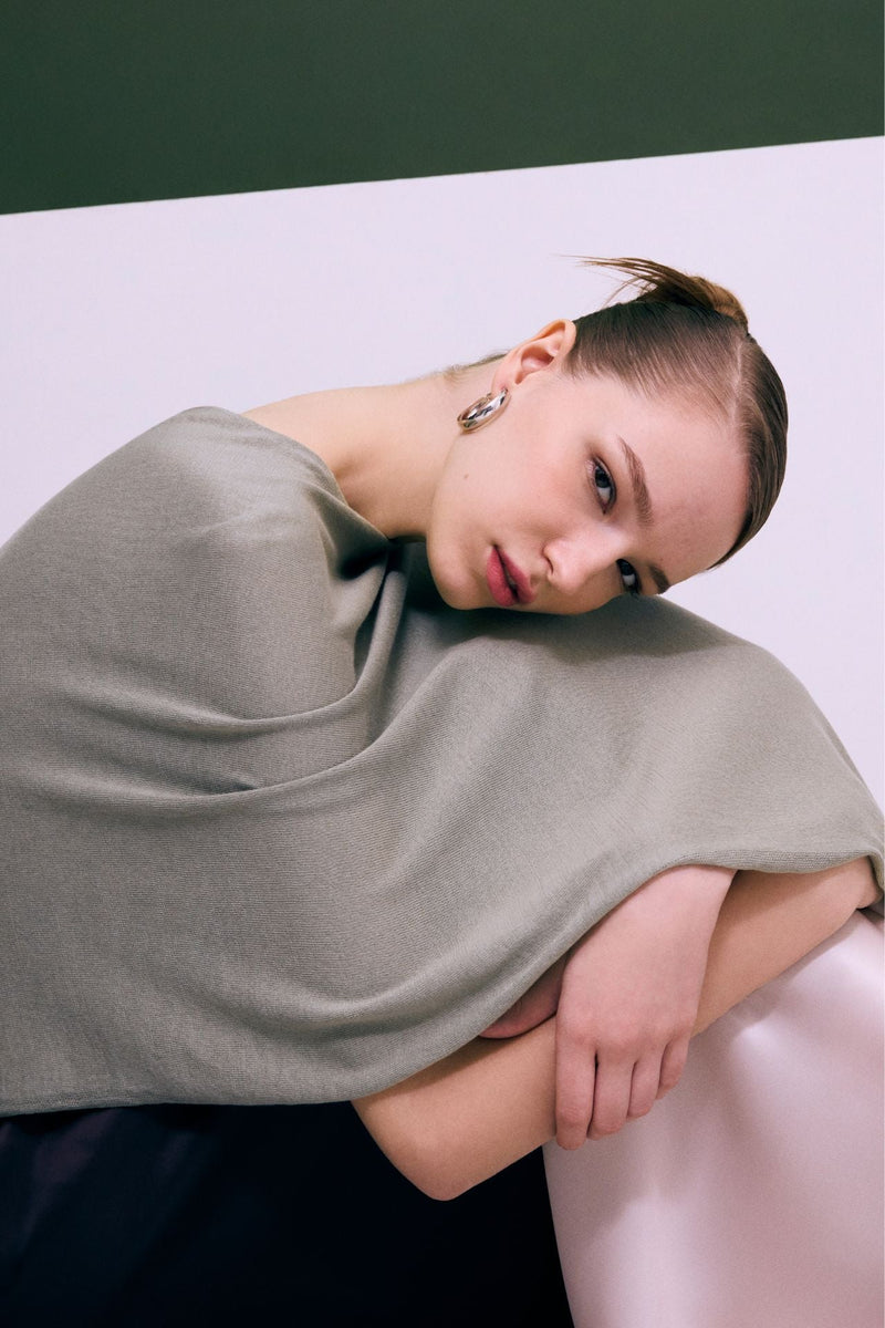 Asymmetrical Hem Knit – SANS & SANS Malaysia
